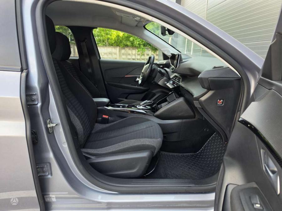 Pelēks Peugeot 208 2021 Kauņa, ar dzinēja tilpumu 0.00 L un nobraukumu 81 tūkst. km par 4600 €, foto 25 vietnē AUTOMOTO.COM.LV