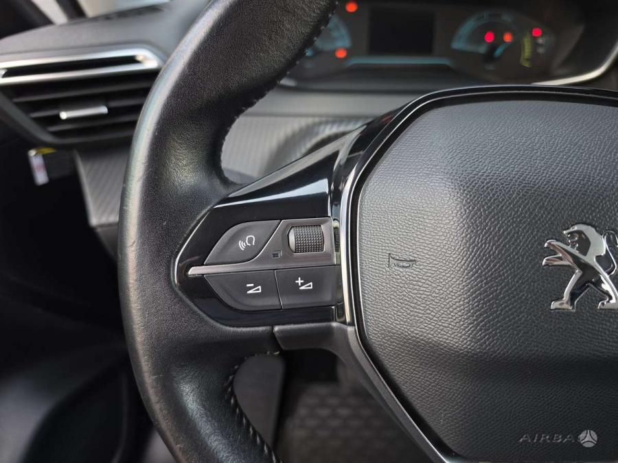 Pelēks Peugeot 208 2021 Kauņa, ar dzinēja tilpumu 0.00 L un nobraukumu 81 tūkst. km par 4600 €, foto 27 vietnē AUTOMOTO.COM.LV