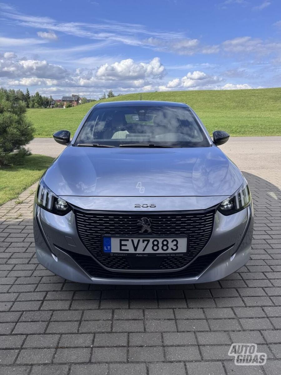 Pelēks Peugeot 208 2021 Kauņa, ar dzinēja tilpumu 0.00 L un nobraukumu 67 tūkst. km par 16000 €, foto 4 vietnē AUTOMOTO.COM.LV