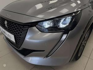Grey Peugeot 208 2021 in Vilnius, with an engine capacity of 0.00 L and mileage of 72 thousand km for 11490 €, photo 5 on AUTOMOTO.COM.LV
