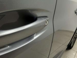 Grey Peugeot 208 2021 in Vilnius, with an engine capacity of 0.00 L and mileage of 72 thousand km for 11490 €, photo 10 on AUTOMOTO.COM.LV