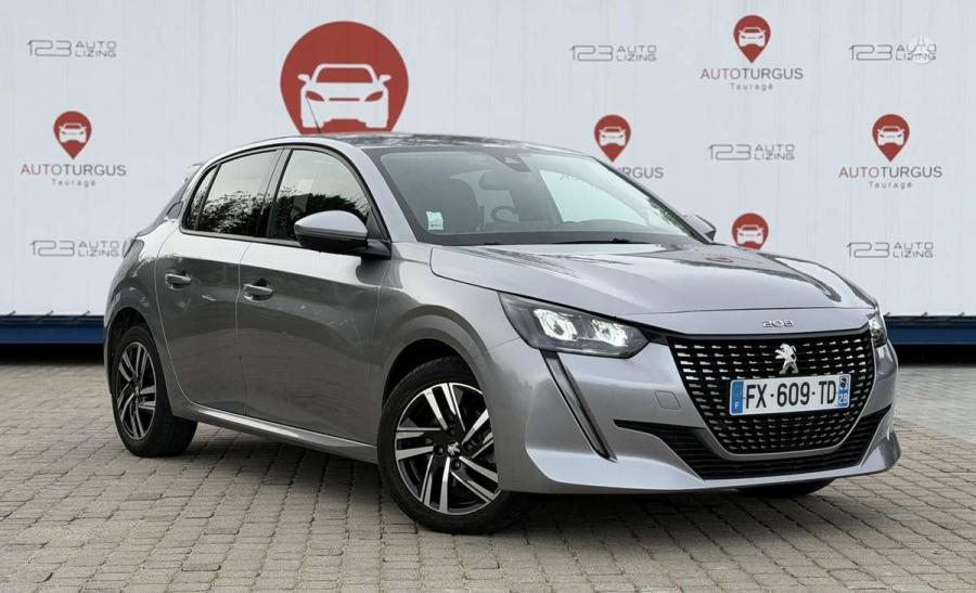 Grey Peugeot 208 2021 in Taurage, with an engine capacity of 1.20 L and mileage of 123 thousand km for 8800 €, photo 4 on AUTOMOTO.COM.LV