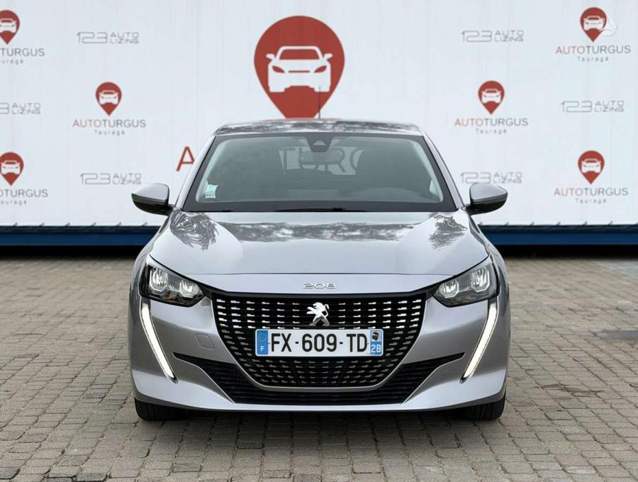 Grey Peugeot 208 2021 in Taurage, with an engine capacity of 1.20 L and mileage of 123 thousand km for 8800 €, photo 6 on AUTOMOTO.COM.LV