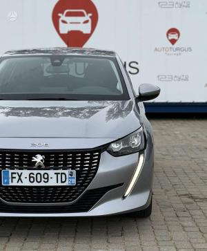 Grey Peugeot 208 2021 in Taurage, with an engine capacity of 1.20 L and mileage of 123 thousand km for 8800 €, photo 7 on AUTOMOTO.COM.LV