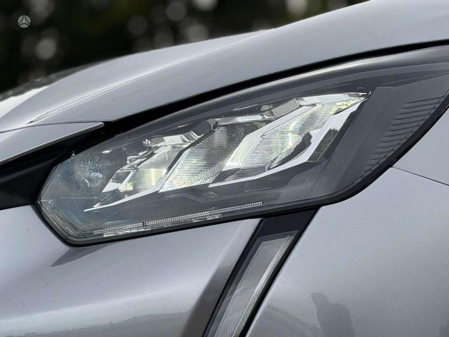 Grey Peugeot 208 2021 in Taurage, with an engine capacity of 1.20 L and mileage of 123 thousand km for 8800 €, photo 8 on AUTOMOTO.COM.LV
