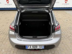 Grey Peugeot 208 2021 in Taurage, with an engine capacity of 1.20 L and mileage of 123 thousand km for 8800 €, photo 41 on AUTOMOTO.COM.LV