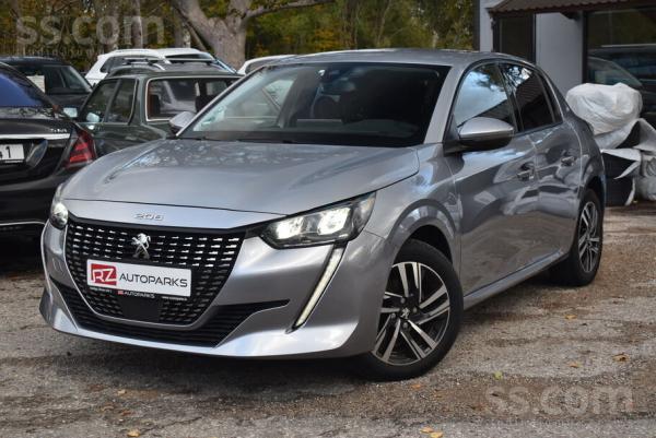 Grey Peugeot 208 2021 in Kuldiga, with an engine capacity of 1.20 L and mileage of 0 thousand km for 10990 €, photo 1 on AUTOMOTO.COM.LV
