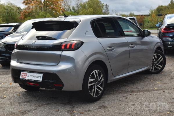 Grey Peugeot 208 2021 in Kuldiga, with an engine capacity of 1.20 L and mileage of 0 thousand km for 10990 €, photo 3 on AUTOMOTO.COM.LV
