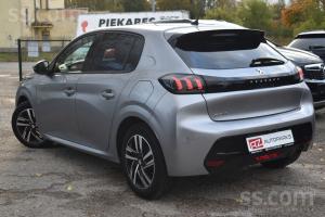 Grey Peugeot 208 2021 in Kuldiga, with an engine capacity of 1.20 L and mileage of 0 thousand km for 10990 €, photo 4 on AUTOMOTO.COM.LV