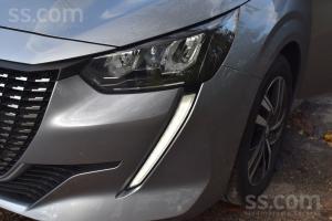 Grey Peugeot 208 2021 in Kuldiga, with an engine capacity of 1.20 L and mileage of 0 thousand km for 10990 €, photo 22 on AUTOMOTO.COM.LV