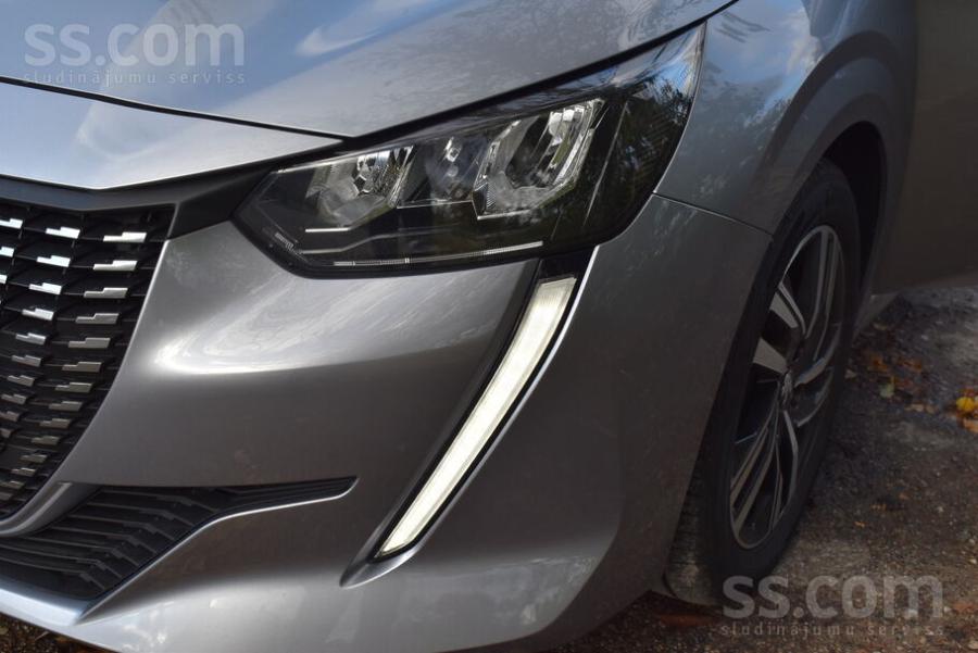 Grey Peugeot 208 2021 in Kuldiga, with an engine capacity of 1.20 L and mileage of 0 thousand km for 10990 €, photo 22 on AUTOMOTO.COM.LV