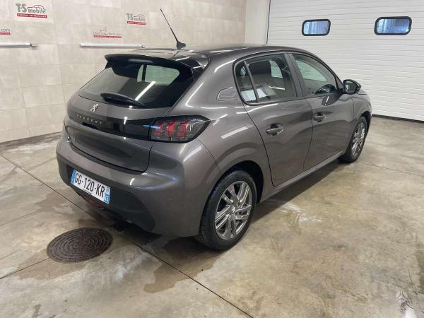Grey Peugeot 208 2022 in Marijampole, with an engine capacity of 1.20 L and mileage of 144 thousand km for 7986 €, photo 6 on AUTOMOTO.COM.LV