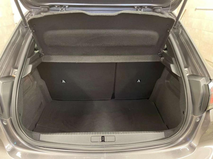 Pelēks Peugeot 208 2022 Marijampole, ar dzinēja tilpumu 1.20 L un nobraukumu 144 tūkst. km par 7986 €, foto 15 vietnē AUTOMOTO.COM.LV
