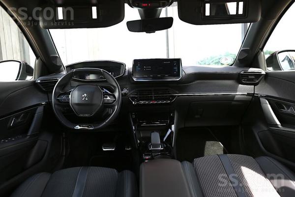 Grey Peugeot 208 2022 in Tukums, with an engine capacity of 1.20 L and mileage of 124 thousand km for 17790 €, photo 8 on AUTOMOTO.COM.LV
