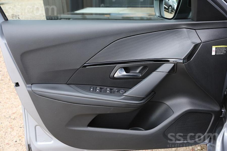 Pelēks Peugeot 208 2022 Tukums, ar dzinēja tilpumu 1.20 L un nobraukumu 124 tūkst. km par 17790 €, foto 11 vietnē AUTOMOTO.COM.LV