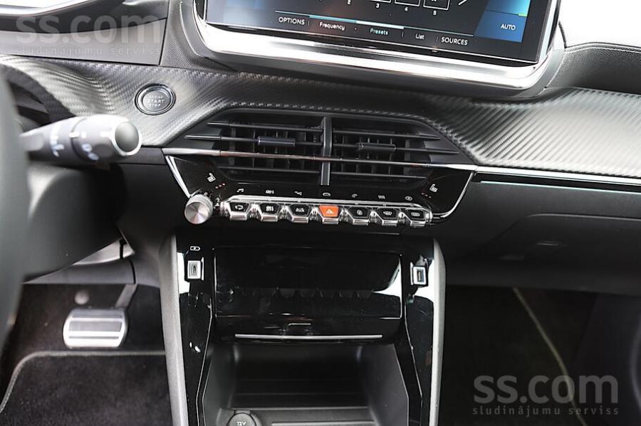 Pelēks Peugeot 208 2022 Tukums, ar dzinēja tilpumu 1.20 L un nobraukumu 124 tūkst. km par 17790 €, foto 21 vietnē AUTOMOTO.COM.LV