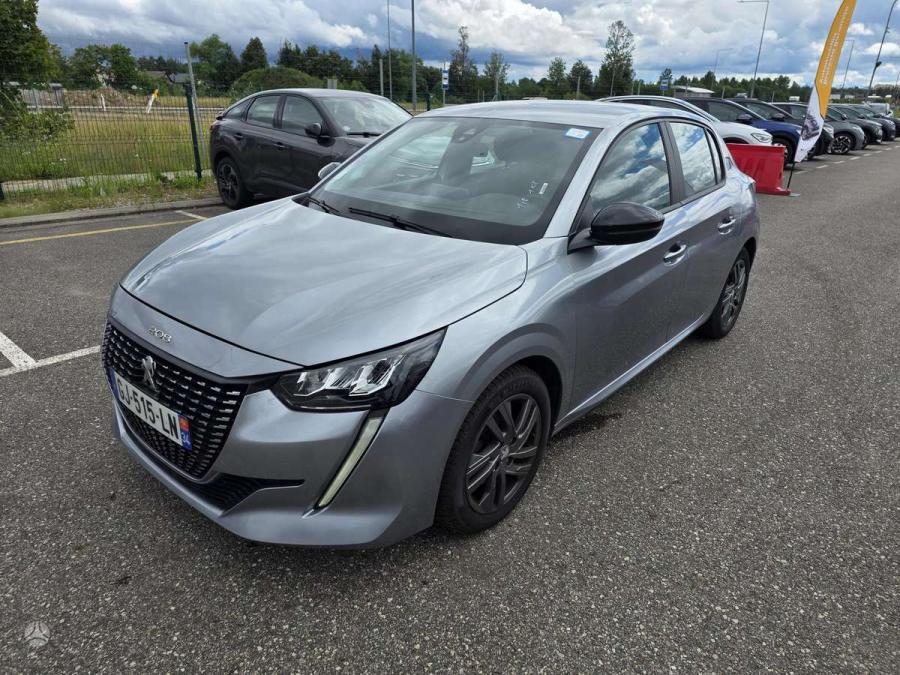 Grey Peugeot 208 2022 in Vilnius, with an engine capacity of 1.20 L and mileage of 190 thousand km for 7700 €, photo 1 on AUTOMOTO.COM.LV