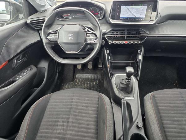 Grey Peugeot 208 2022 in Vilnius, with an engine capacity of 1.20 L and mileage of 190 thousand km for 7700 €, photo 9 on AUTOMOTO.COM.LV