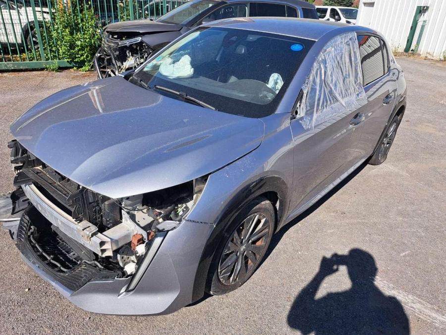 Pelēks Peugeot 208 2022 Kauņa, ar dzinēja tilpumu 0.00 L un nobraukumu 25 tūkst. km par 7300 €, foto 5 vietnē AUTOMOTO.COM.LV