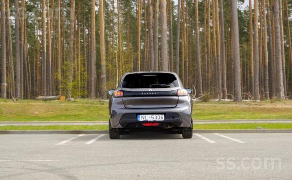 Pelēks Peugeot 208 2022 Rīga, ar dzinēja tilpumu 1.20 L un nobraukumu 86 tūkst. km par 11590 €, foto 6 vietnē AUTOMOTO.COM.LV