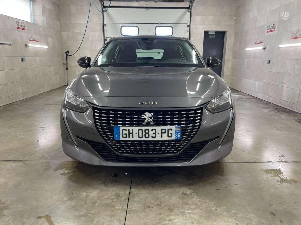 Grey Peugeot 208 2022 in Marijampole, with an engine capacity of 1.20 L and mileage of 162 thousand km for 7653 €, photo 3 on AUTOMOTO.COM.LV