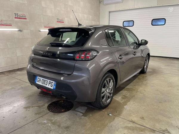 Grey Peugeot 208 2022 in Marijampole, with an engine capacity of 1.20 L and mileage of 162 thousand km for 7653 €, photo 5 on AUTOMOTO.COM.LV