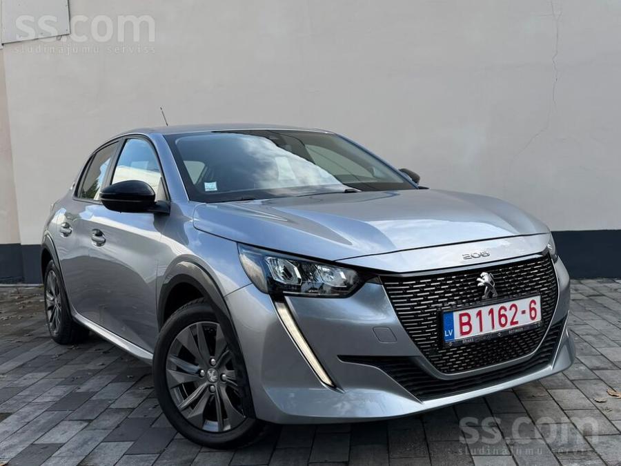 Pelēks Peugeot 208 2022 Rīga, ar dzinēja tilpumu 0.00 L un nobraukumu 33 tūkst. km par 16980 €, foto 4 vietnē AUTOMOTO.COM.LV