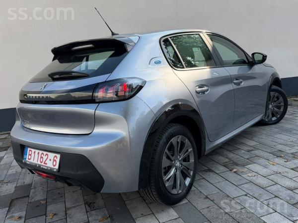 Pelēks Peugeot 208 2022 Rīga, ar dzinēja tilpumu 0.00 L un nobraukumu 33 tūkst. km par 16980 €, foto 7 vietnē AUTOMOTO.COM.LV