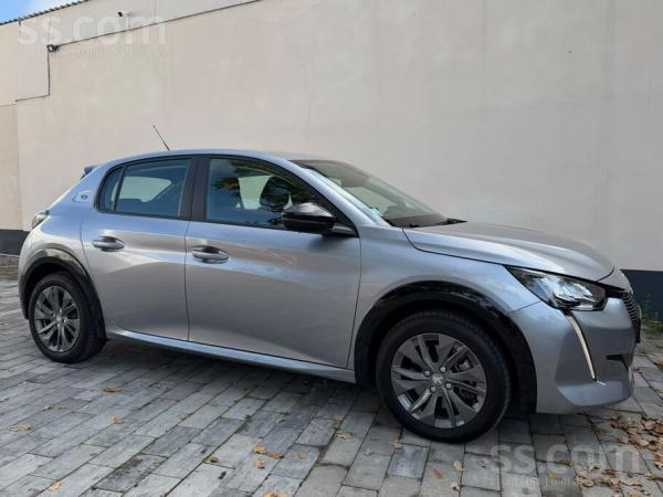 Pelēks Peugeot 208 2022 Rīga, ar dzinēja tilpumu 0.00 L un nobraukumu 33 tūkst. km par 16980 €, foto 10 vietnē AUTOMOTO.COM.LV