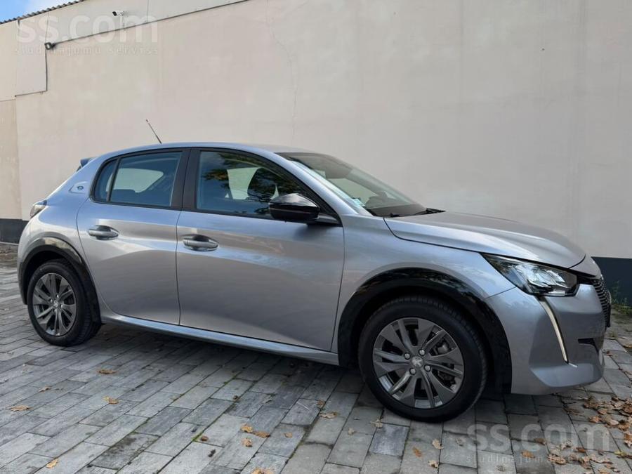 Pelēks Peugeot 208 2022 Rīga, ar dzinēja tilpumu 0.00 L un nobraukumu 33 tūkst. km par 16980 €, foto 10 vietnē AUTOMOTO.COM.LV