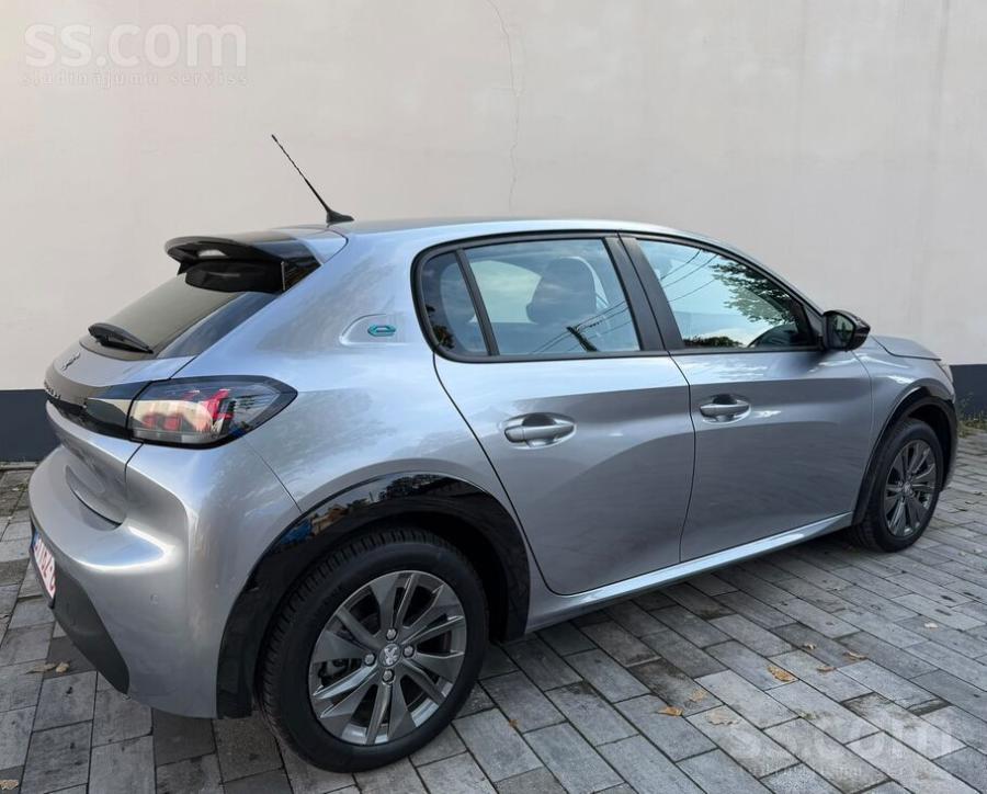 Pelēks Peugeot 208 2022 Rīga, ar dzinēja tilpumu 0.00 L un nobraukumu 33 tūkst. km par 16980 €, foto 11 vietnē AUTOMOTO.COM.LV
