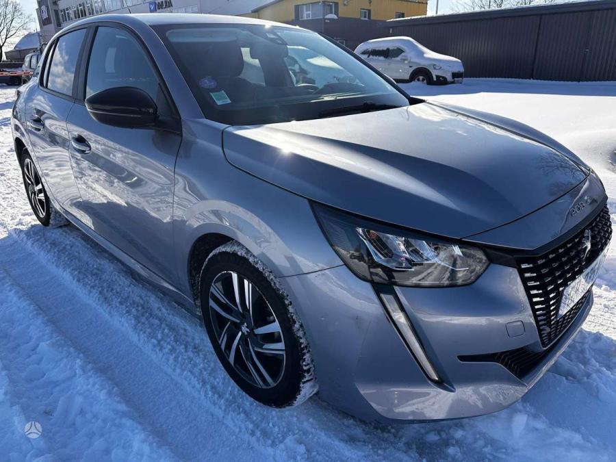Grey Peugeot 208 2023 in Taurage, with an engine capacity of 1.20 L and mileage of 19 thousand km for 11000 €, photo 2 on AUTOMOTO.COM.LV