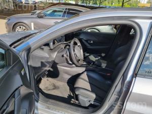 Grey Peugeot 208 2023 in Riga, with an engine capacity of 1.20 L and mileage of 50 thousand km for 13900 €, photo 6 on AUTOMOTO.COM.LV