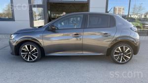 Grey Peugeot 208 2023 in Riga, with an engine capacity of 1.20 L and mileage of 53 thousand km for 14990 €, photo 4 on AUTOMOTO.COM.LV