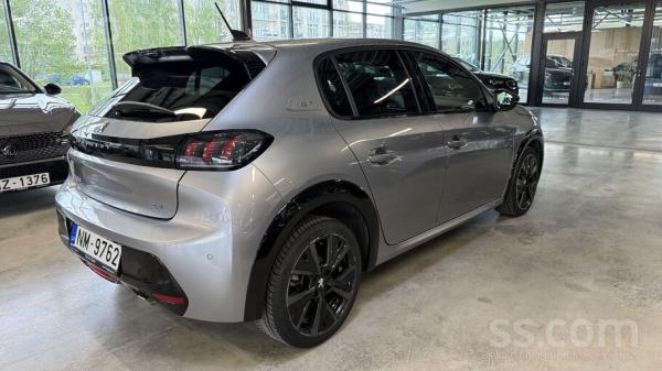 Pelēks Peugeot 208 2023 Rīga, ar dzinēja tilpumu 1.20 L un nobraukumu 54 tūkst. km par 14990 €, foto 4 vietnē AUTOMOTO.COM.LV