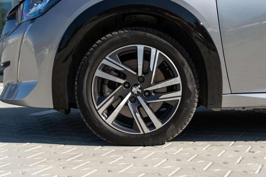 Grey Peugeot 208 2023 in Vilnius, with an engine capacity of 0.00 L and mileage of 28 thousand km for 14500 €, photo 12 on AUTOMOTO.COM.LV