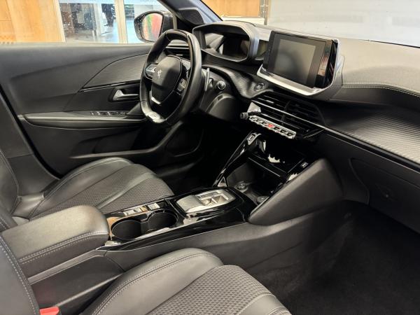Pelēks Peugeot 208 2023 Rīga, ar dzinēja tilpumu 1.20 L un nobraukumu 52 tūkst. km par 13990 €, foto 9 vietnē AUTOMOTO.COM.LV
