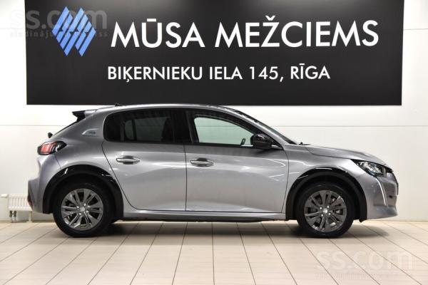Pelēks Peugeot 208 2023 Rīga, ar dzinēja tilpumu 1.20 L un nobraukumu 28 tūkst. km par 20490 €, foto 5 vietnē AUTOMOTO.COM.LV