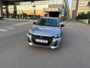 Grey Peugeot 208 2024 in Vilnius, with an engine capacity of 0.00 L and mileage of 8 thousand km for 18500 €, photo 3 on AUTOMOTO.COM.LV