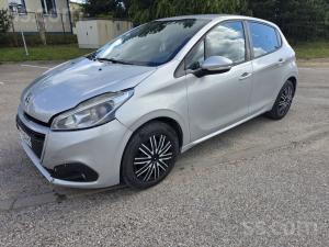 Pelēks Peugeot 208 2015 Daugavpils, ar dzinēja tilpumu 1.60 L un nobraukumu 257 tūkst. km par 1850 €, foto 6 vietnē AUTOMOTO.COM.LV