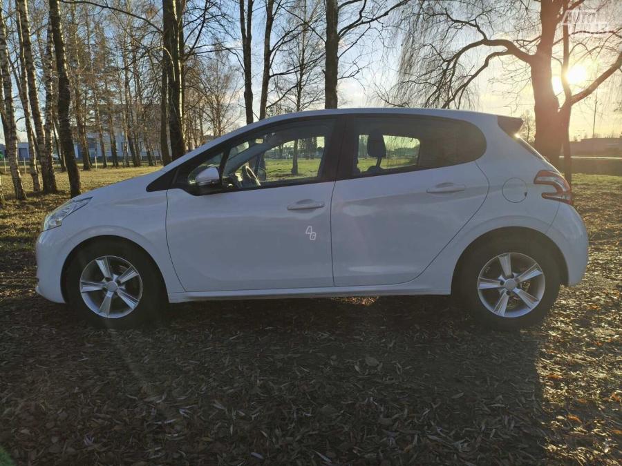 Peugeot 208 2012 Marijampole, ar dzinēja tilpumu 1.40 L un nobraukumu 99 tūkst. km par 4999 €, foto 10 vietnē AUTOMOTO.COM.LV