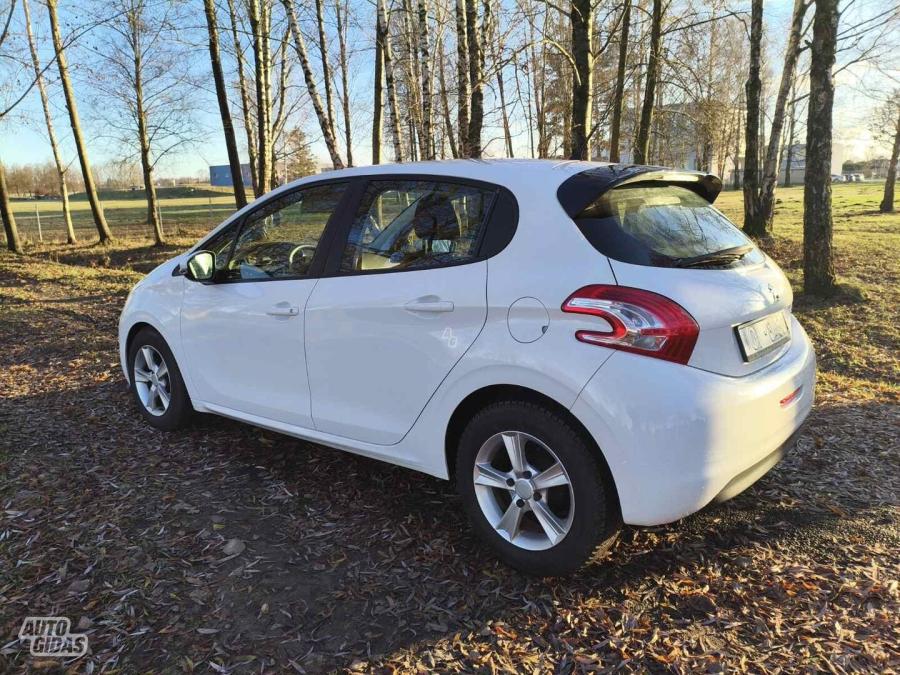 Peugeot 208 2012 Marijampole, ar dzinēja tilpumu 1.40 L un nobraukumu 99 tūkst. km par 4999 €, foto 12 vietnē AUTOMOTO.COM.LV