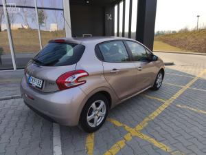 Peugeot 208 2012 Viļņa, ar dzinēja tilpumu 1.20 L un nobraukumu 170 tūkst. km par 3450 €, foto 4 vietnē AUTOMOTO.COM.LV