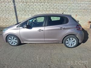 Peugeot 208 2012 Valka, ar dzinēja tilpumu 1.20 L un nobraukumu 164 tūkst. km par 3200 €, foto 6 vietnē AUTOMOTO.COM.LV