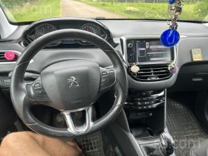 Peugeot 208 2012 in Rezekne, with an engine capacity of 1.60 L and mileage of 277 thousand km for 3550 €, photo 10 on AUTOMOTO.COM.LV