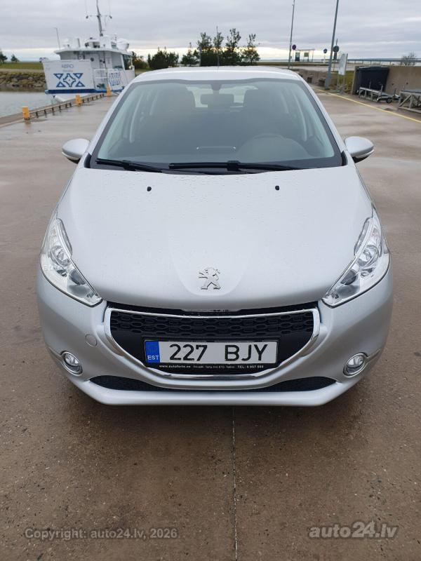 Peugeot 208 2013 in Kuressaare, with an engine capacity of 1.20 L and mileage of 214 thousand km for 3790 €, photo 2 on AUTOMOTO.COM.LV