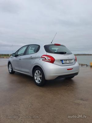 Peugeot 208 2013 Kuresāre, ar dzinēja tilpumu 1.20 L un nobraukumu 214 tūkst. km par 3790 €, foto 4 vietnē AUTOMOTO.COM.LV
