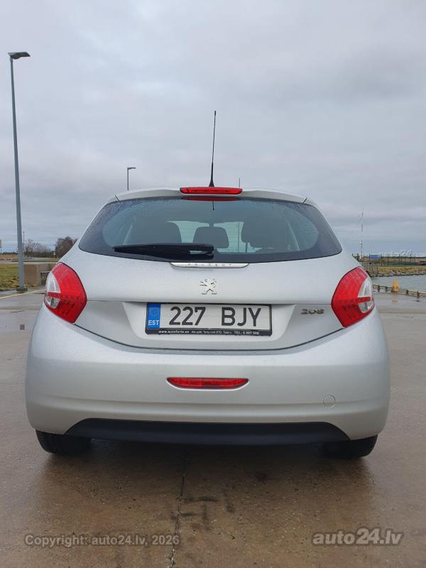 Peugeot 208 2013 in Kuressaare, with an engine capacity of 1.20 L and mileage of 214 thousand km for 3790 €, photo 5 on AUTOMOTO.COM.LV