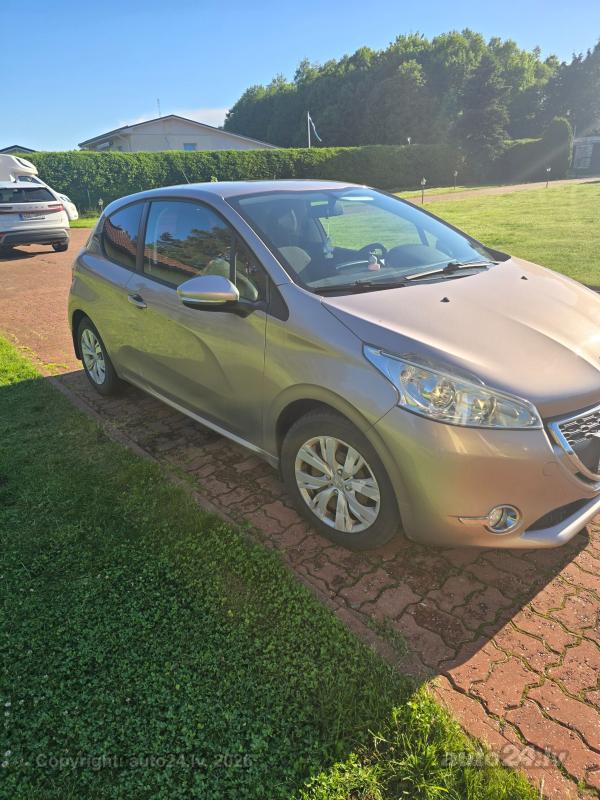 Peugeot 208 2013 Jehvi, ar dzinēja tilpumu 1.20 L un nobraukumu 130 tūkst. km par 3500 €, foto 3 vietnē AUTOMOTO.COM.LV