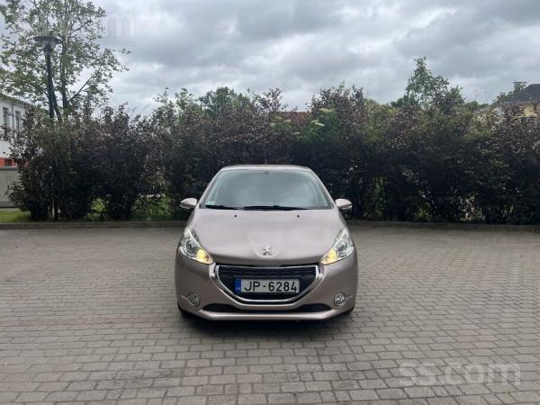 Peugeot 208 2014 Jelgava, ar dzinēja tilpumu 1.20 L un nobraukumu 84 tūkst. km par 4900 €, foto 1 vietnē AUTOMOTO.COM.LV